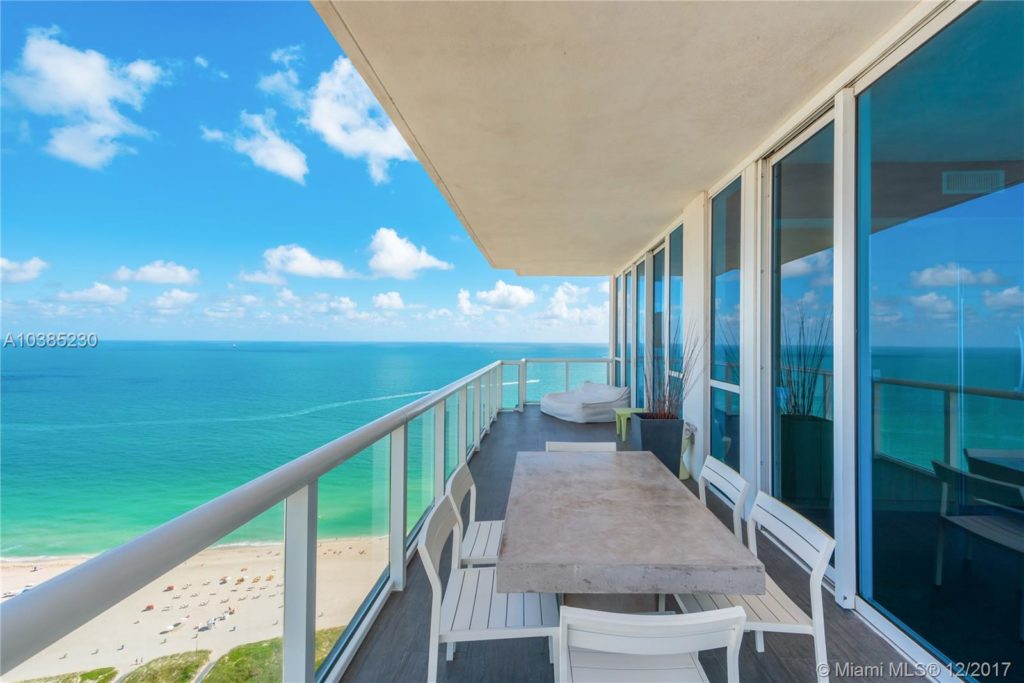 A Beautiful Oceanfront Condo | Continuum South Beach